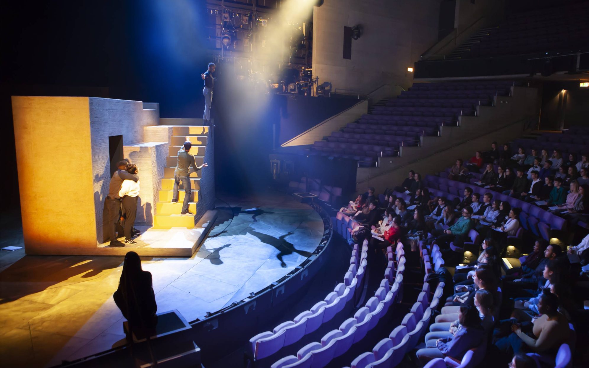 Kin | National Theatre