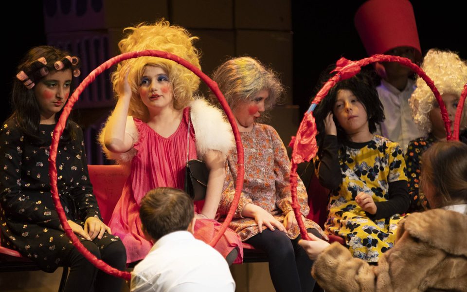 Let's Perform plays | National Theatre