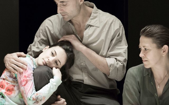 A View from the Bridge | National Theatre