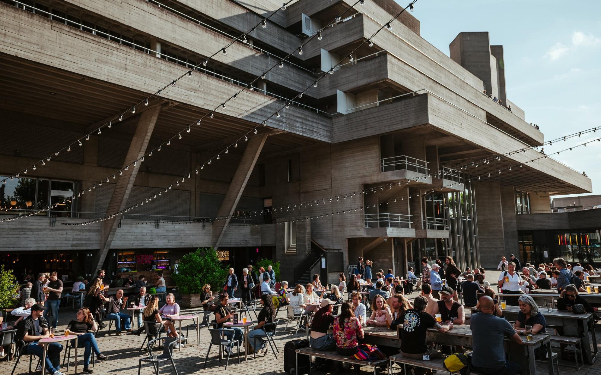 Bars & restaurants | National Theatre