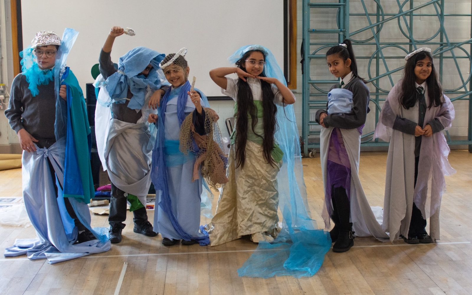 Let's Perform voice work drama teaching tool | National Theatre