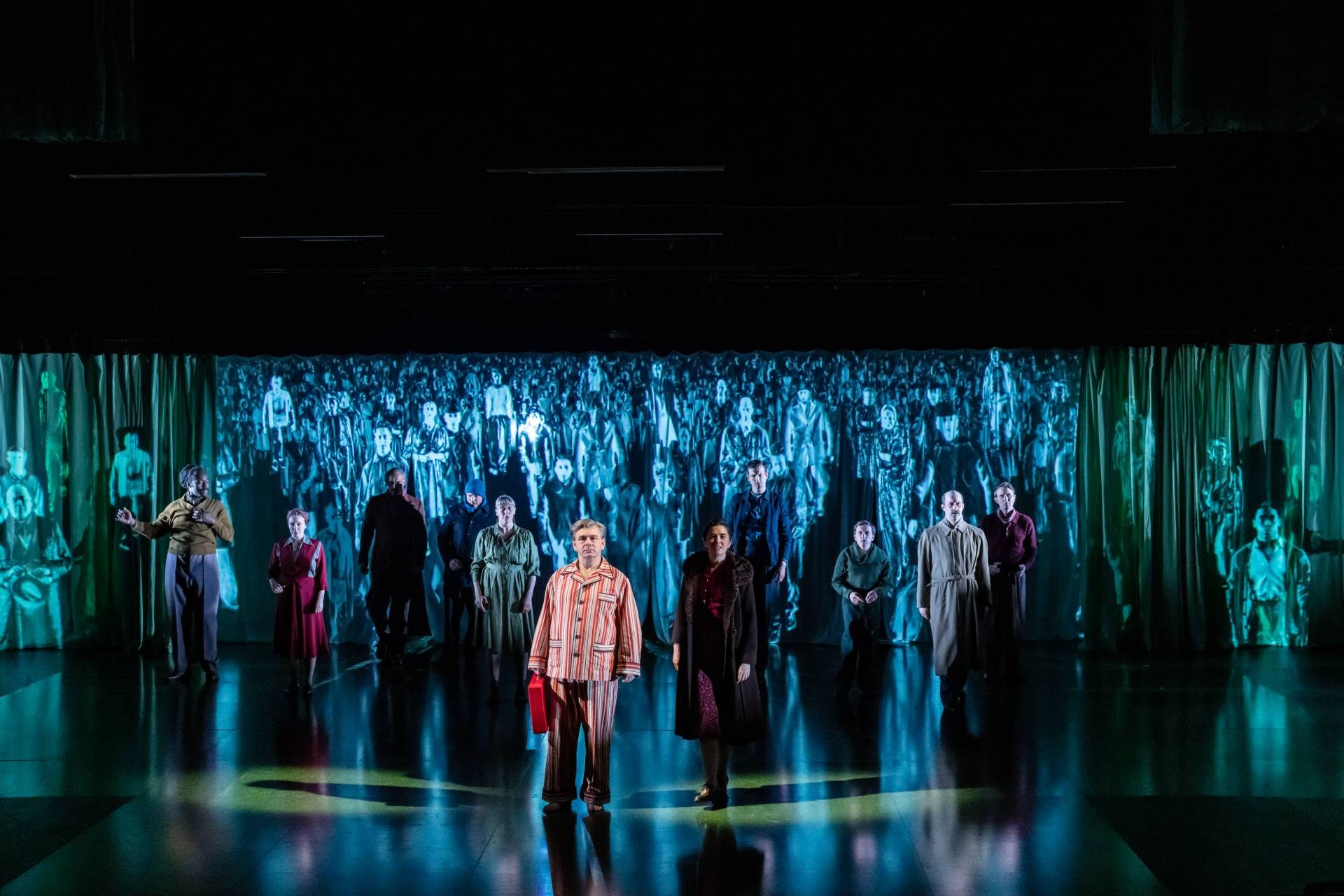 Nye | National Theatre