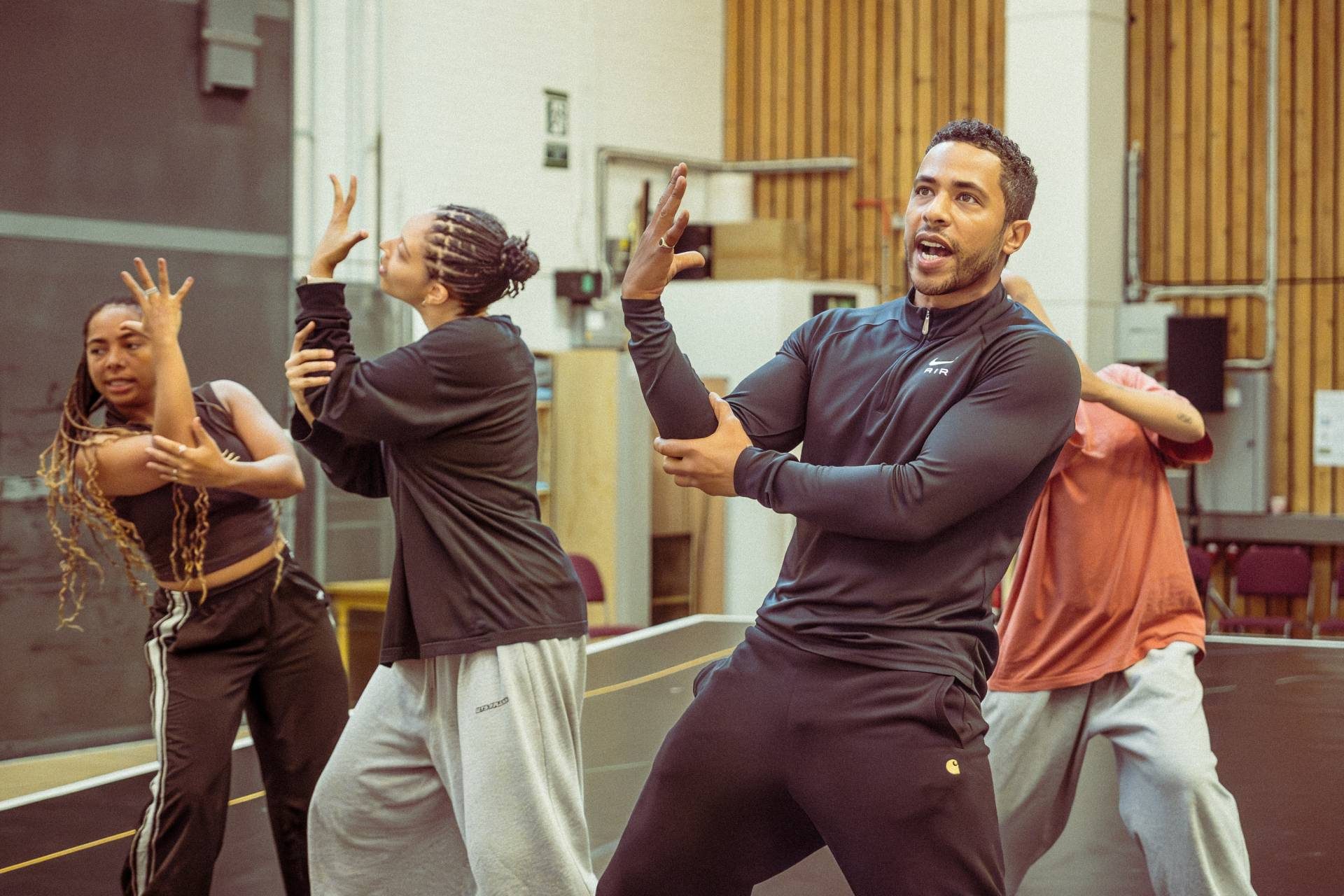 Bacchae | National Theatre