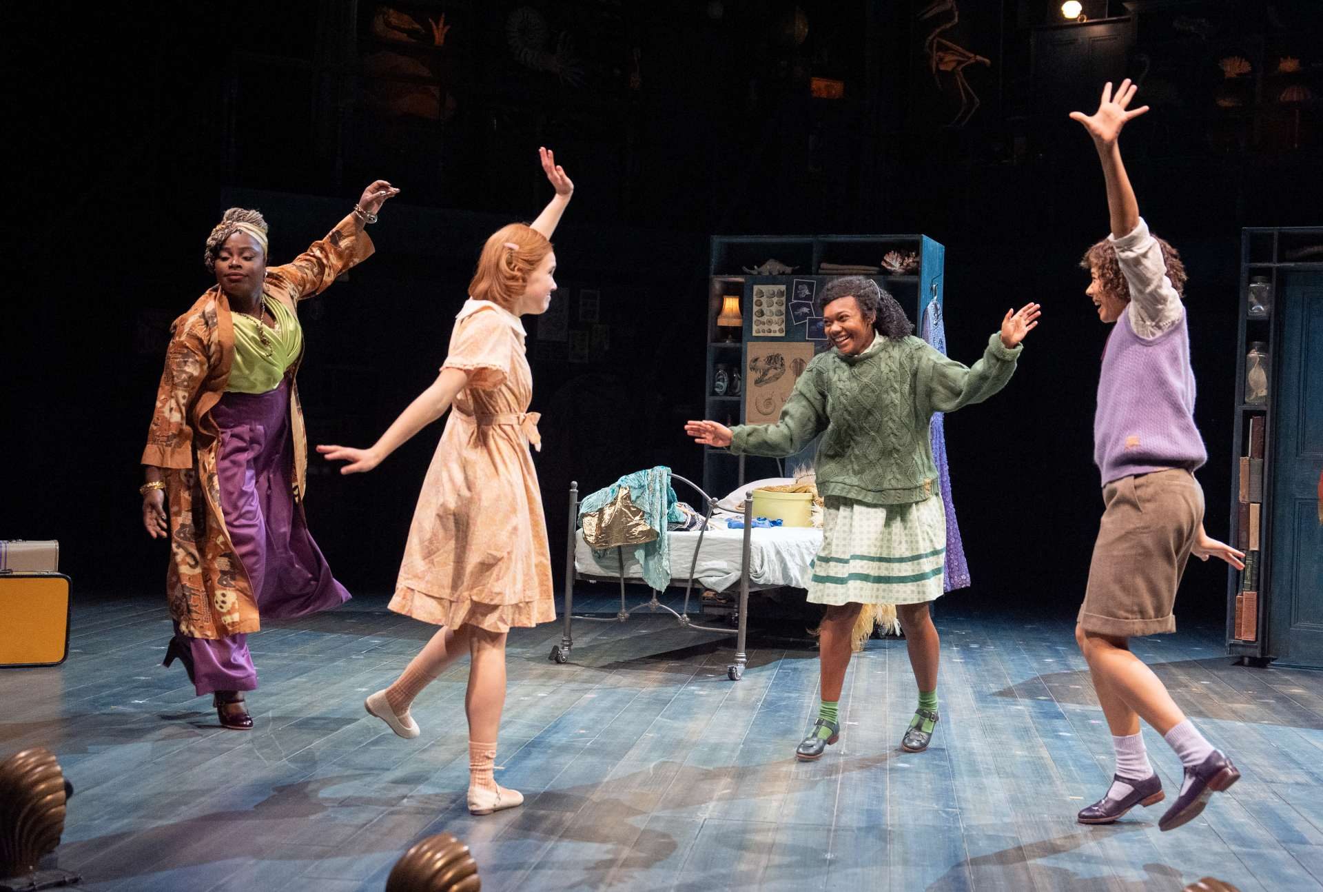 Ballet Shoes | National Theatre
