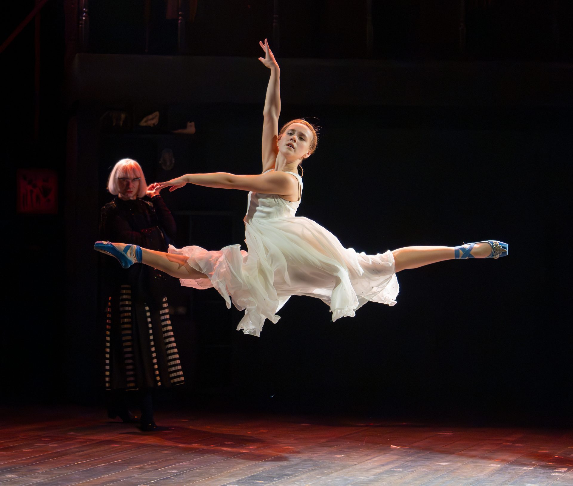 Ballet Shoes | National Theatre